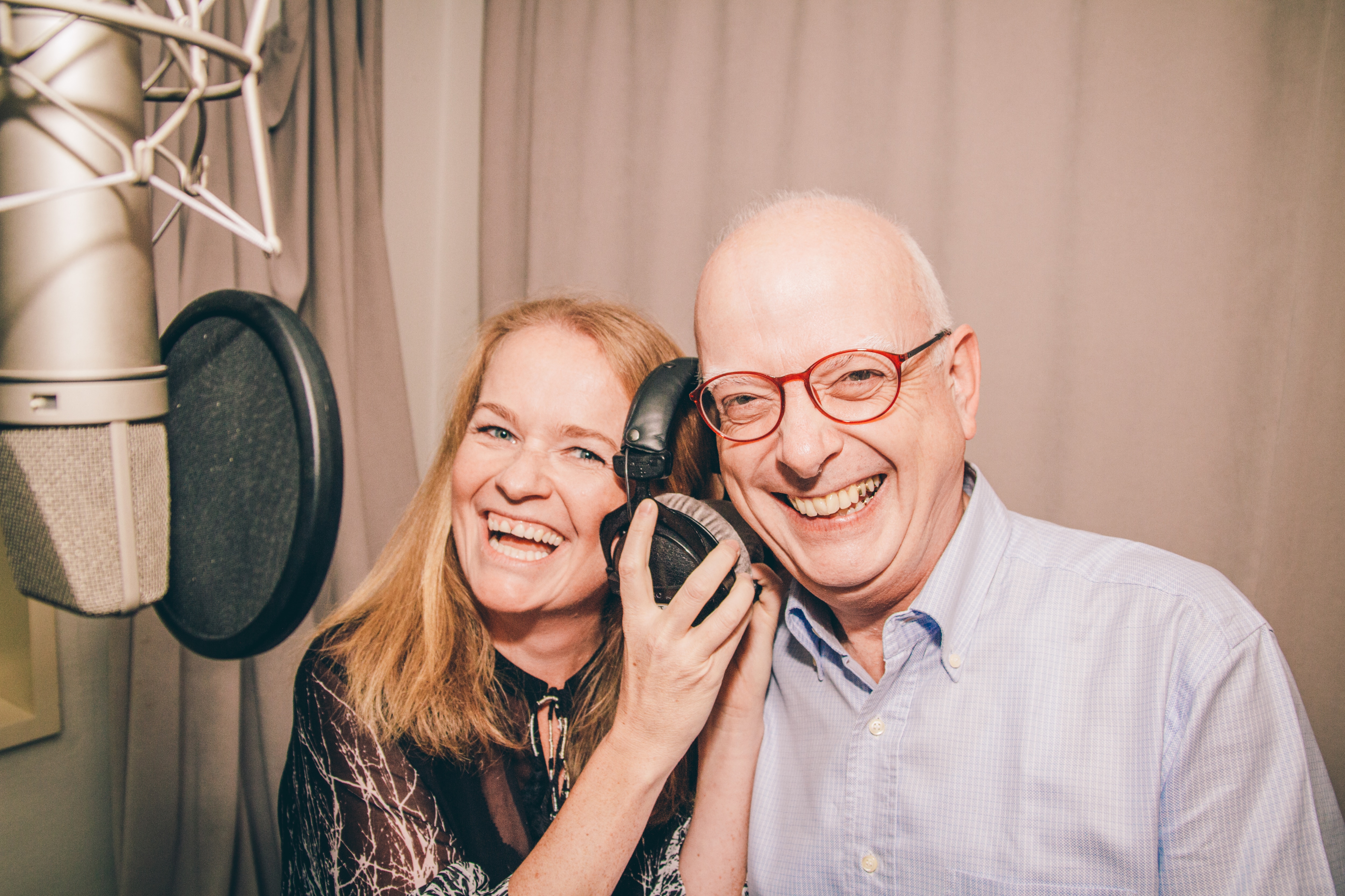 Ein Tag im Tonstudio - Wer hinter den Stimmen der Ansagen steckt